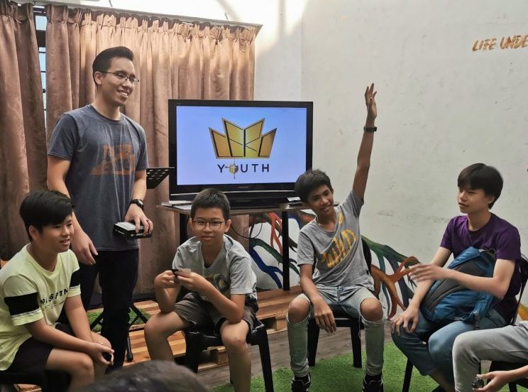 Growing Youth Ministry in a Pandemic: Getting to Know Our Youth Pastor ...